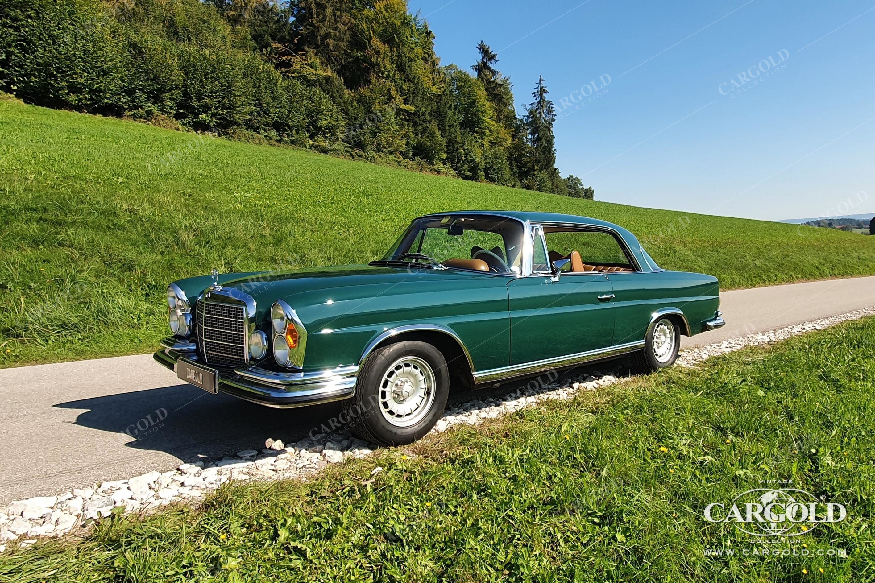 Mercedes 280 SE 3.5 Coupé by Cargold